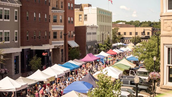 Get a Free Wisconsin Travel Guide to Beloit from Visit Beloit