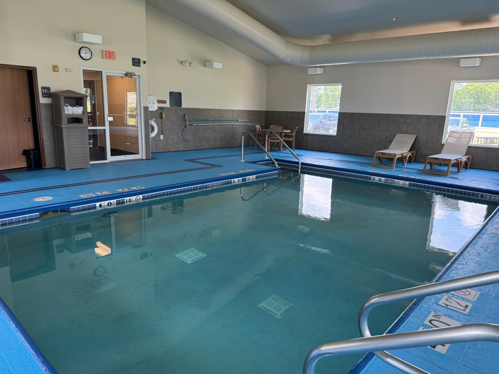 Dive into These Hotels with Pools in Beloit WI
